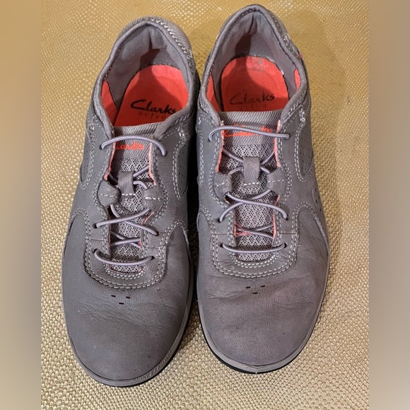 Clarks | Shoes | Clarks Grey Slip On Sneakers 6 | Poshmark